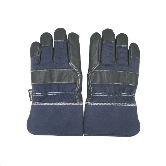 Are work gloves bigger or smaller?- Nantong Qiji Glove Co., LTD